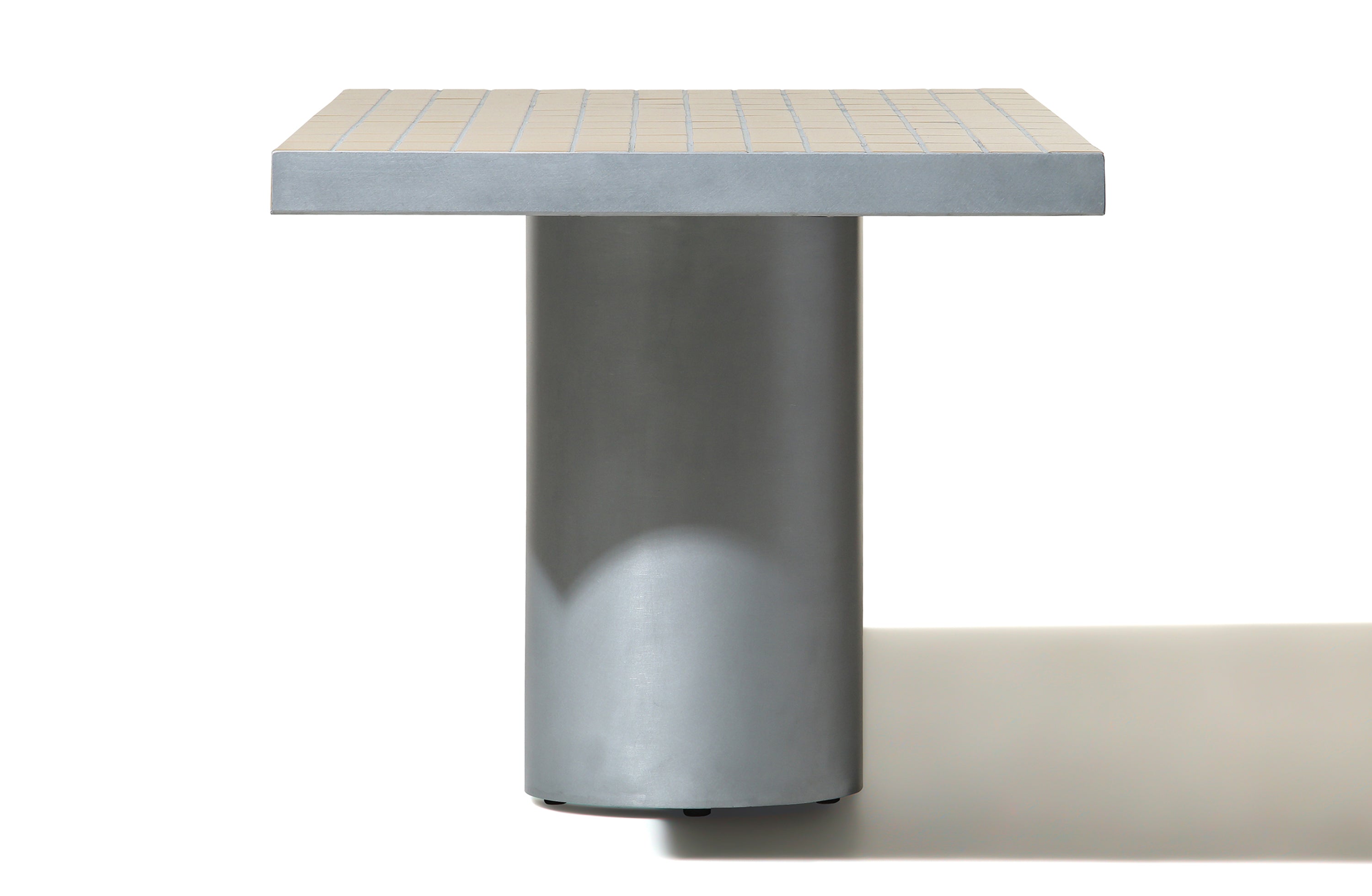 Moro dining table store